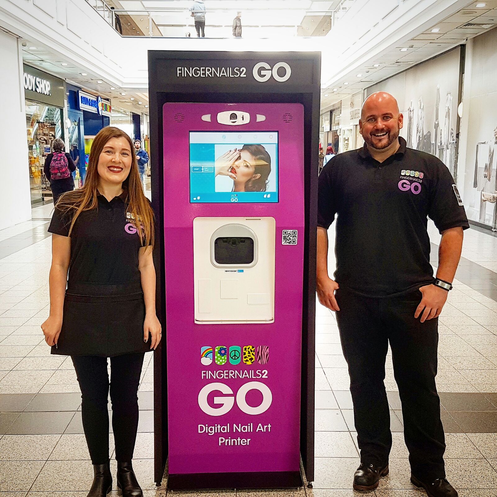 fingernails2go-inmage4 | VendingConnection.com